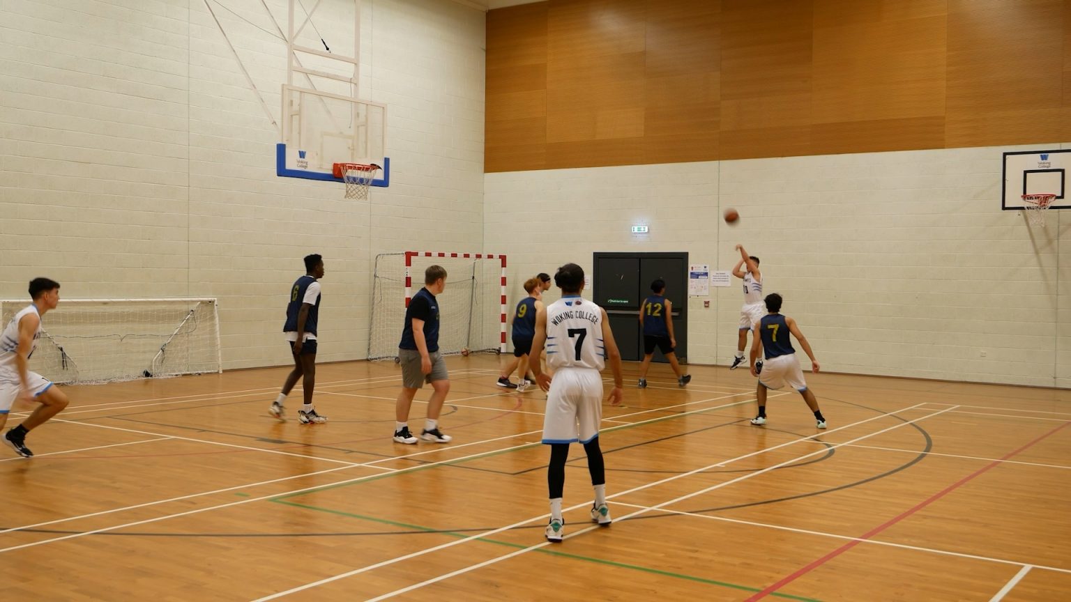 Woking College | Surrey | Woking College Blackhawks Basketball Academy
