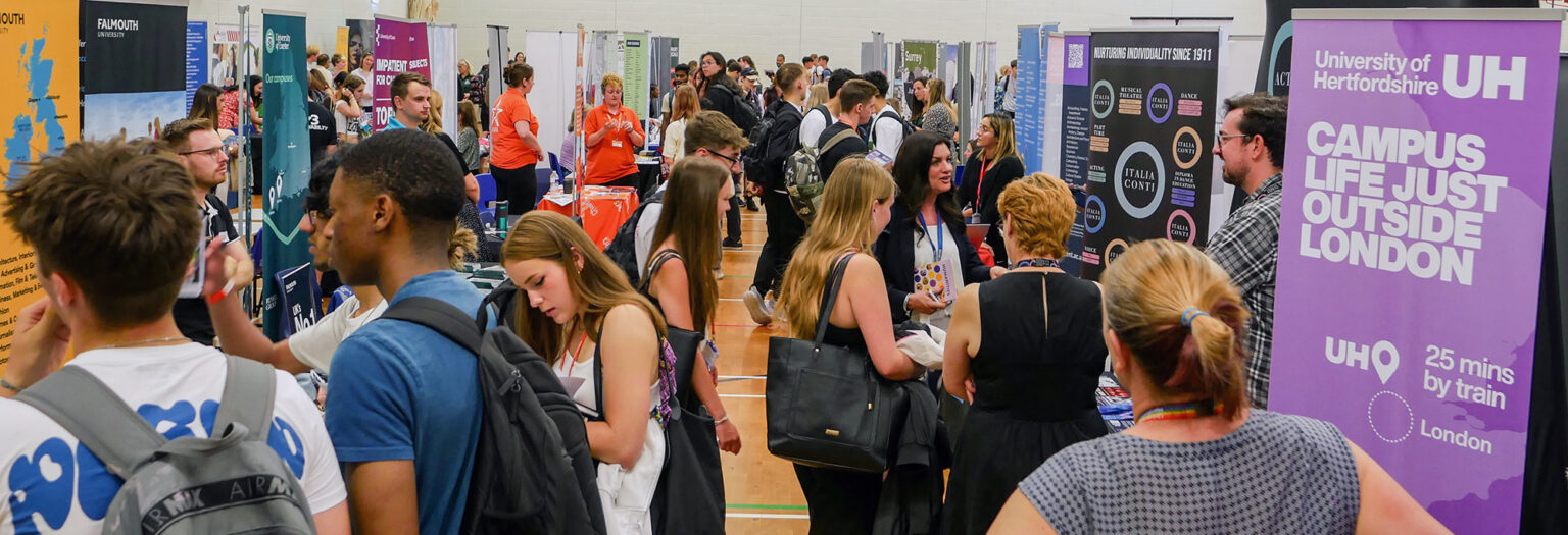 Woking College | Surrey | Welcome to Woking College